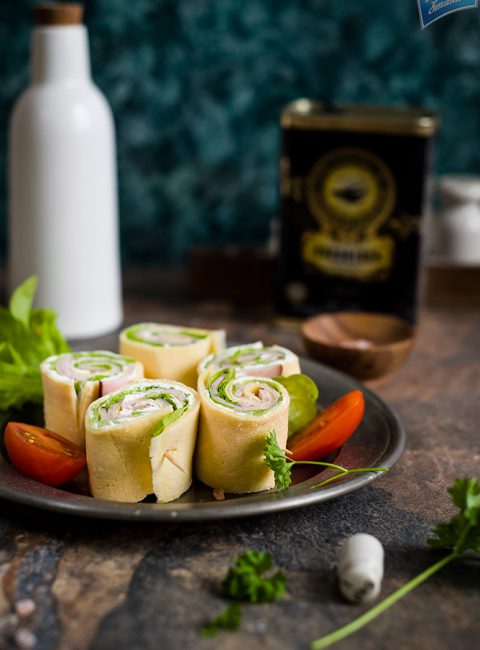 Ciasto kokosowe z truskawkami (bez glutenu) - Filozofia Smaku Ciasto kokosowe z truskawkami (bez glutenu) - Filozofia Smaku